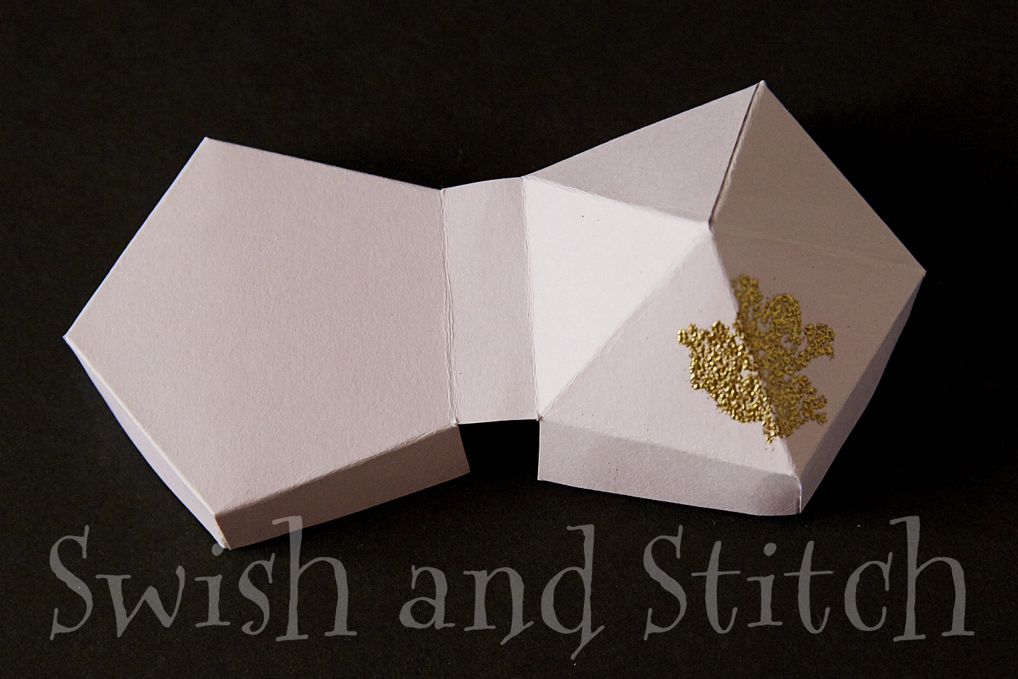 DIY Harry Potter Inspired Chocolate Frog Boxes - Swish and Stitch